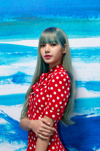 Lisa with blue hair - ibisPaint