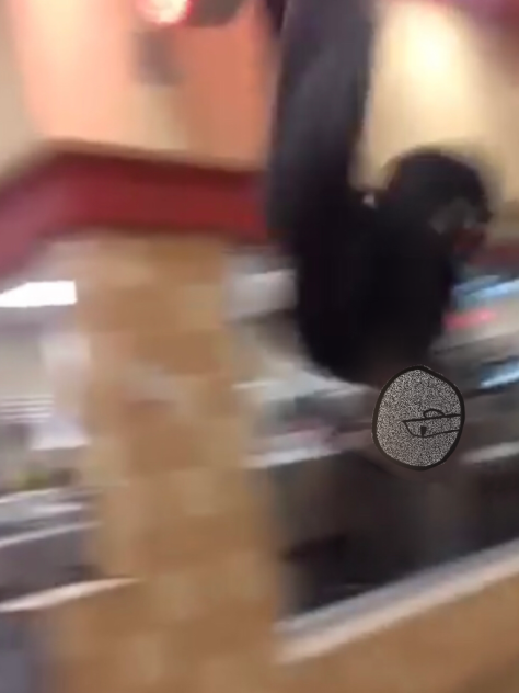 Krispy Kreme but I put my OC Lenard - ibisPaint