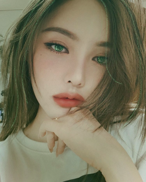 Ulzzang Girl (Green Goddess edit) - ibisPaint