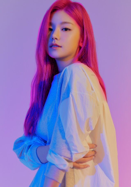 EDIT LÍA CREO XD - ibisPaint